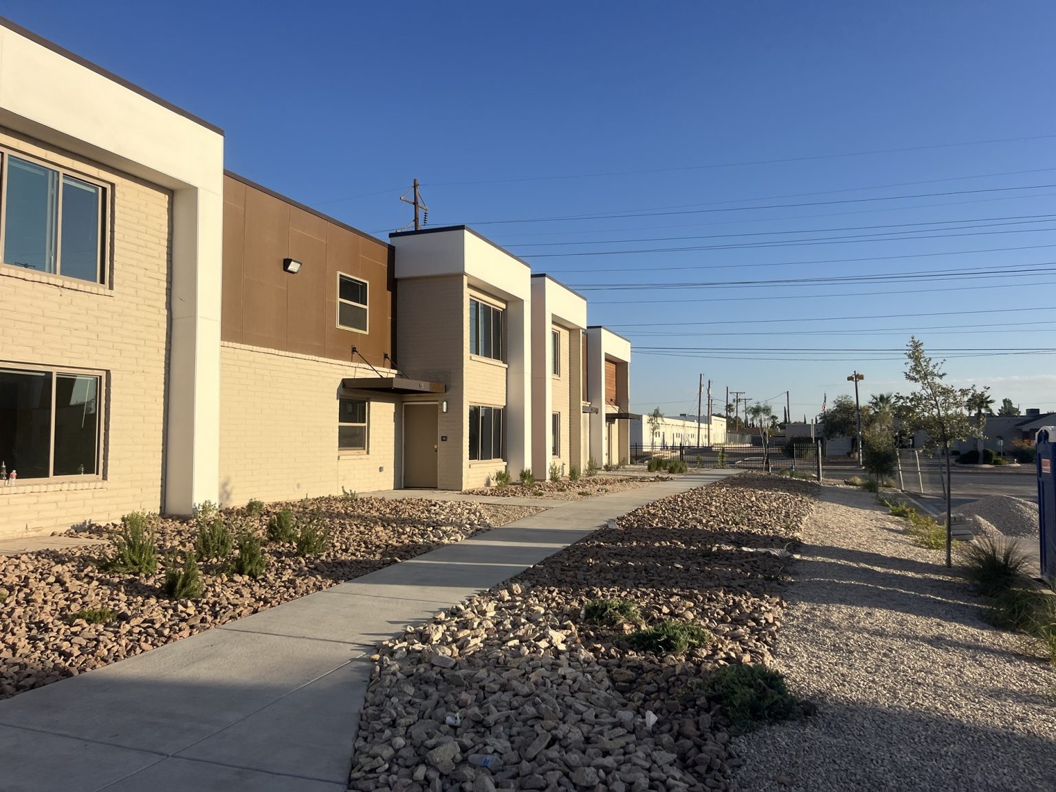 Sun Pointe - Capstone Building Corp.